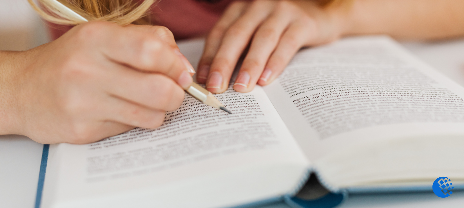 Informative Essay Outline: A Clear and Simple Guide for Better Writing